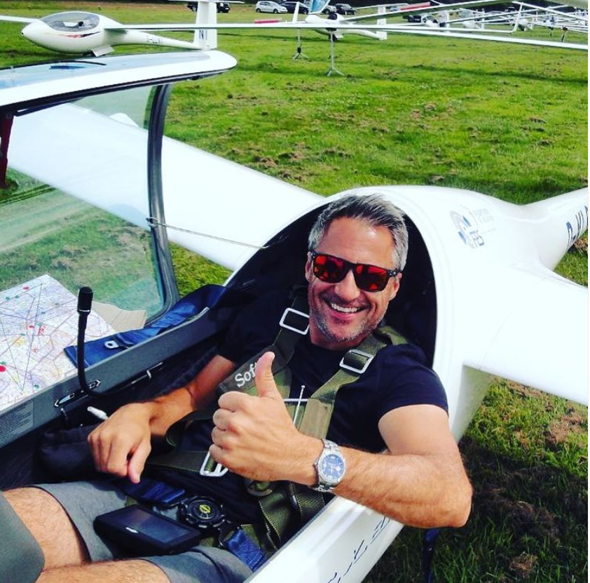 Take your next step towards the flight deck with Flight Deck Wingman ...